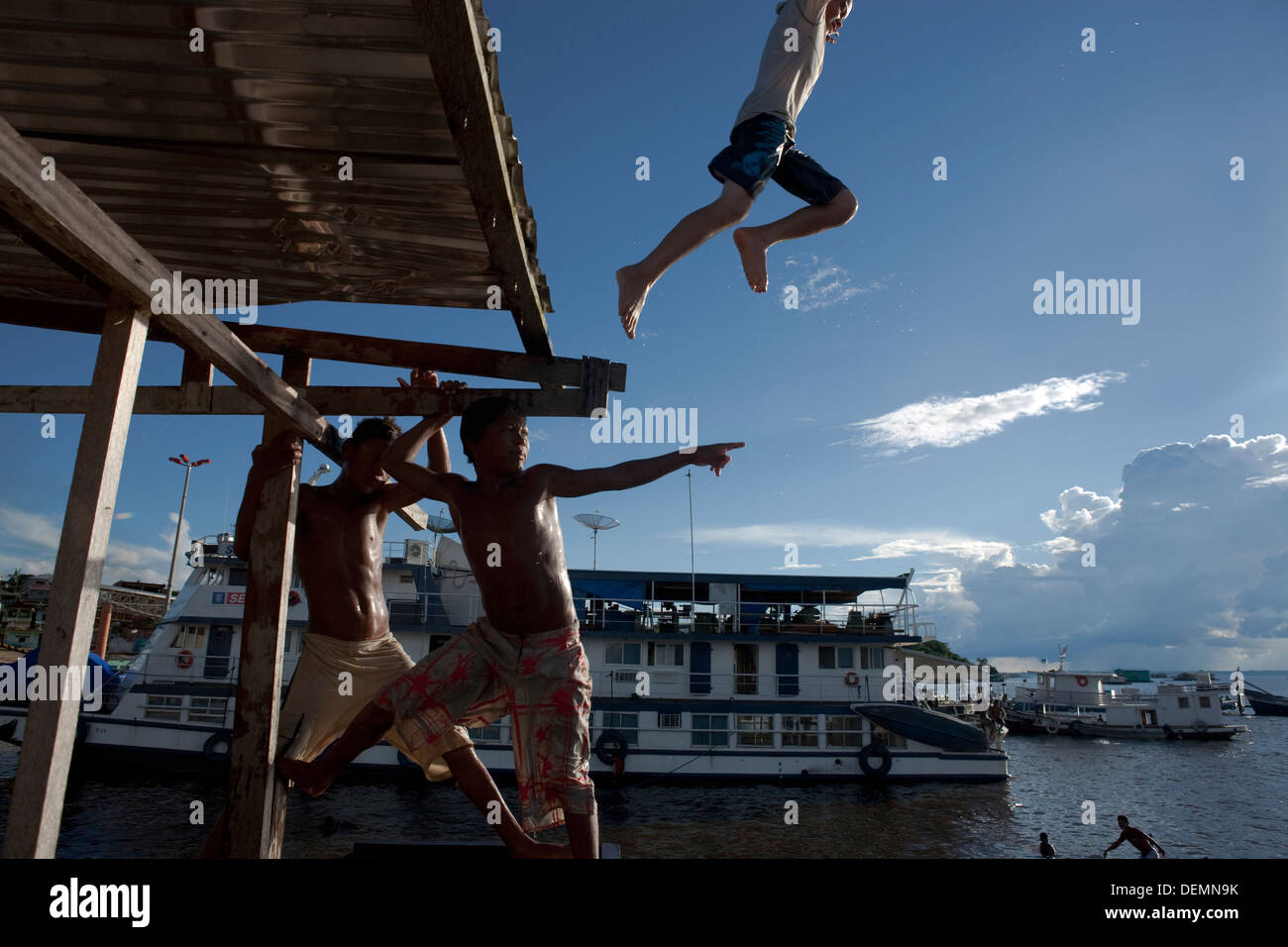 Amazon children hi-res stock photography and images - Alamy