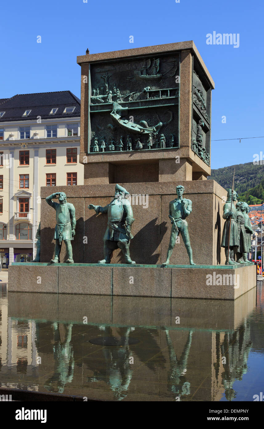 Statue Bergen Norway Stock Photos & Statue Bergen Norway Stock Images ...