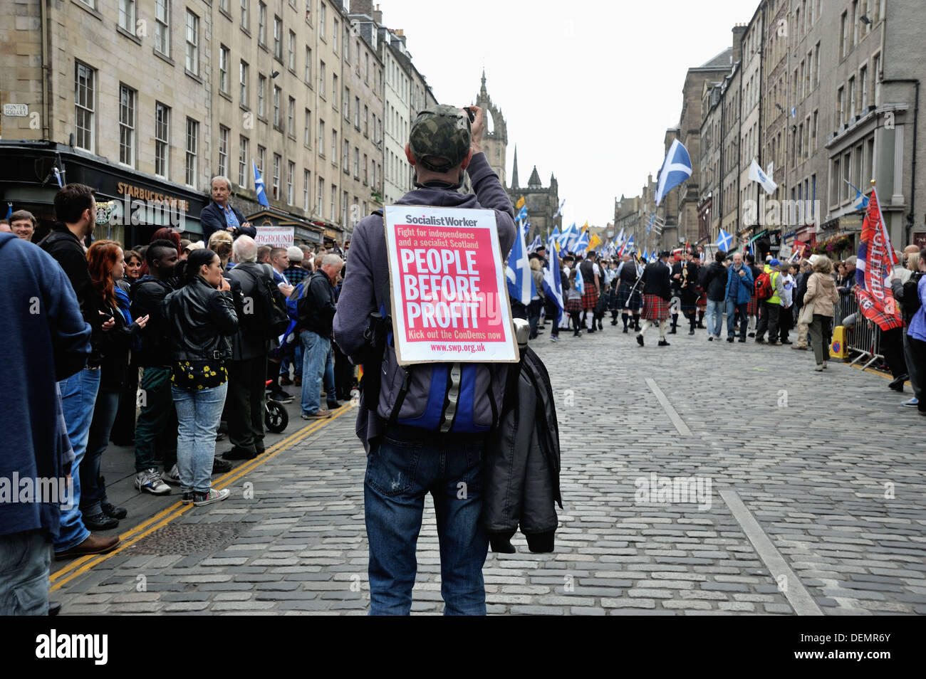 Scottish Pro-independence march Stock Photo - Alamy