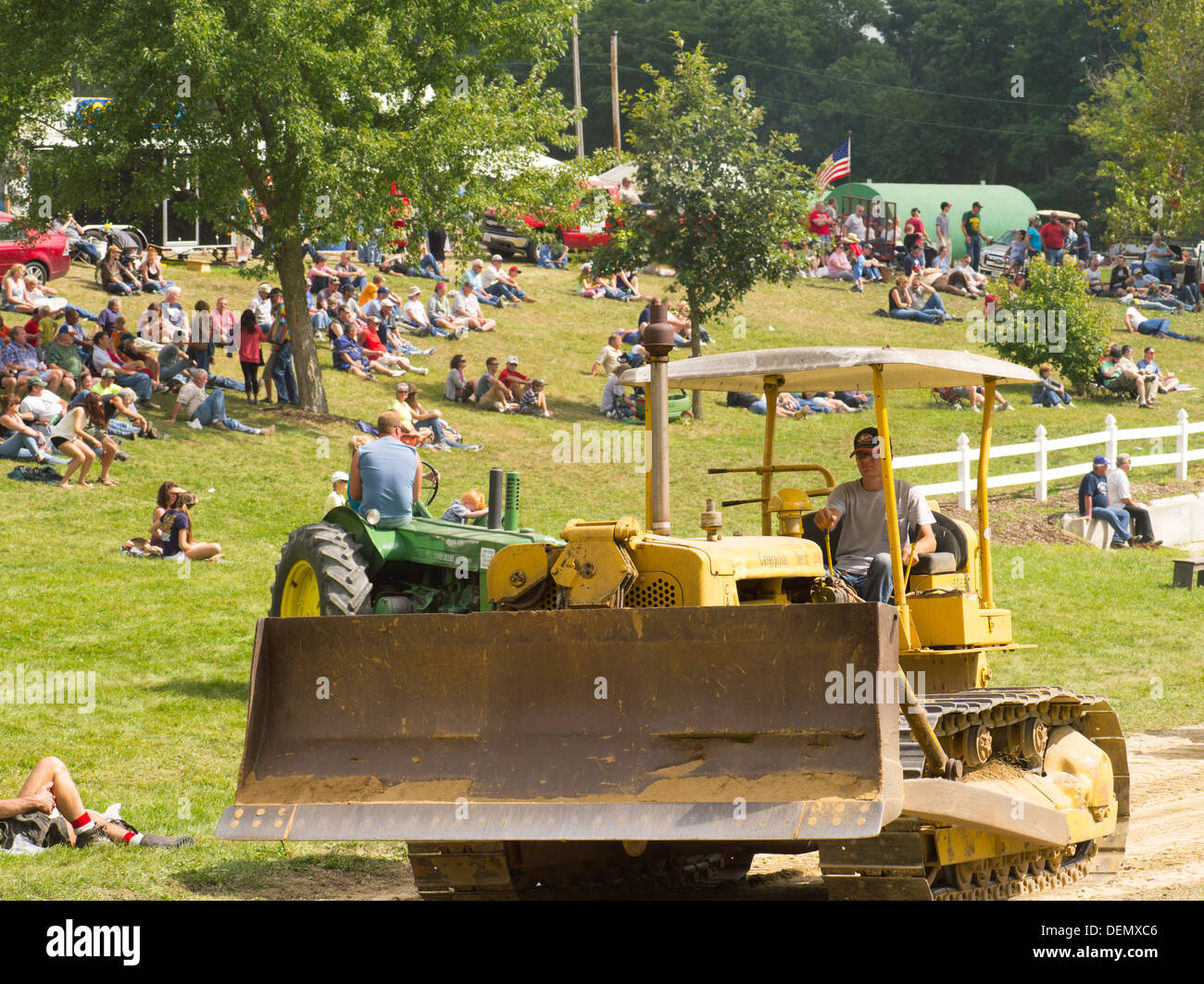 Antique steam tractors (Caterpillar Bulldozer) are on display the Rock ...