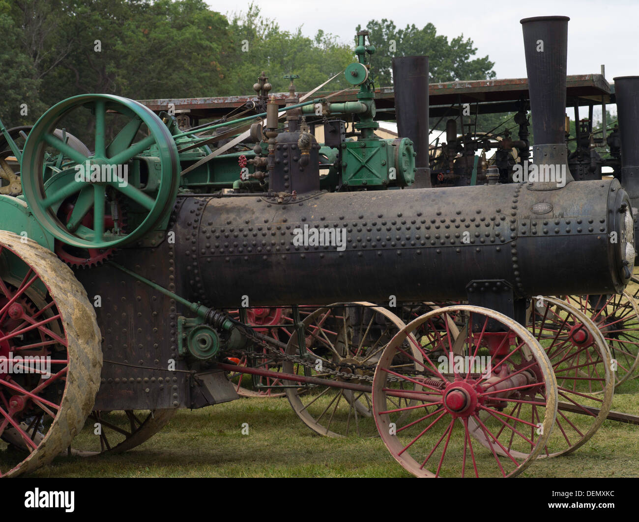 Side view of an antique J.I. Case steam-powered tractor. Rock River ...