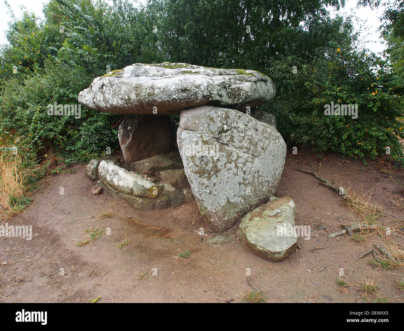 Burial Chamber Dolmen High Resolution Stock Photography and Images - Alamy