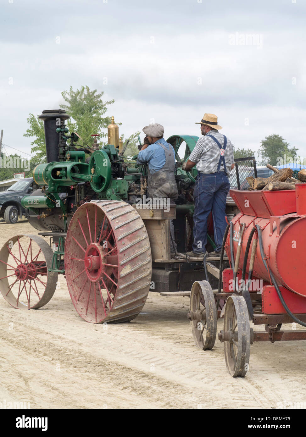 Antique J.I. Case steam tractors; Rock River Thresheree, Edgerton, WI ...