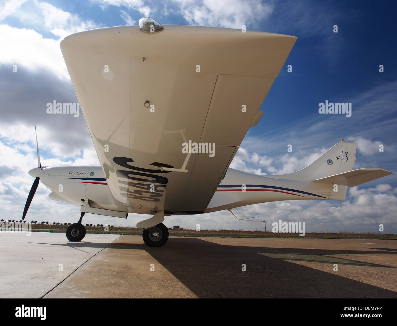 Aveko VL-3 Spirit 85ADC 1 Stock Photo - Alamy