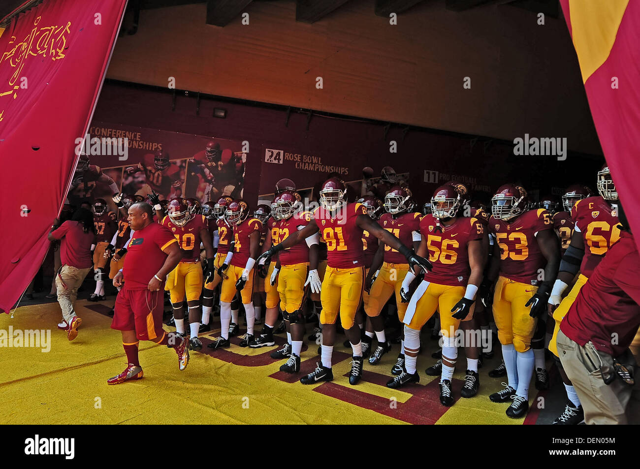 Anthony davis usc hi-res stock photography and images - Alamy