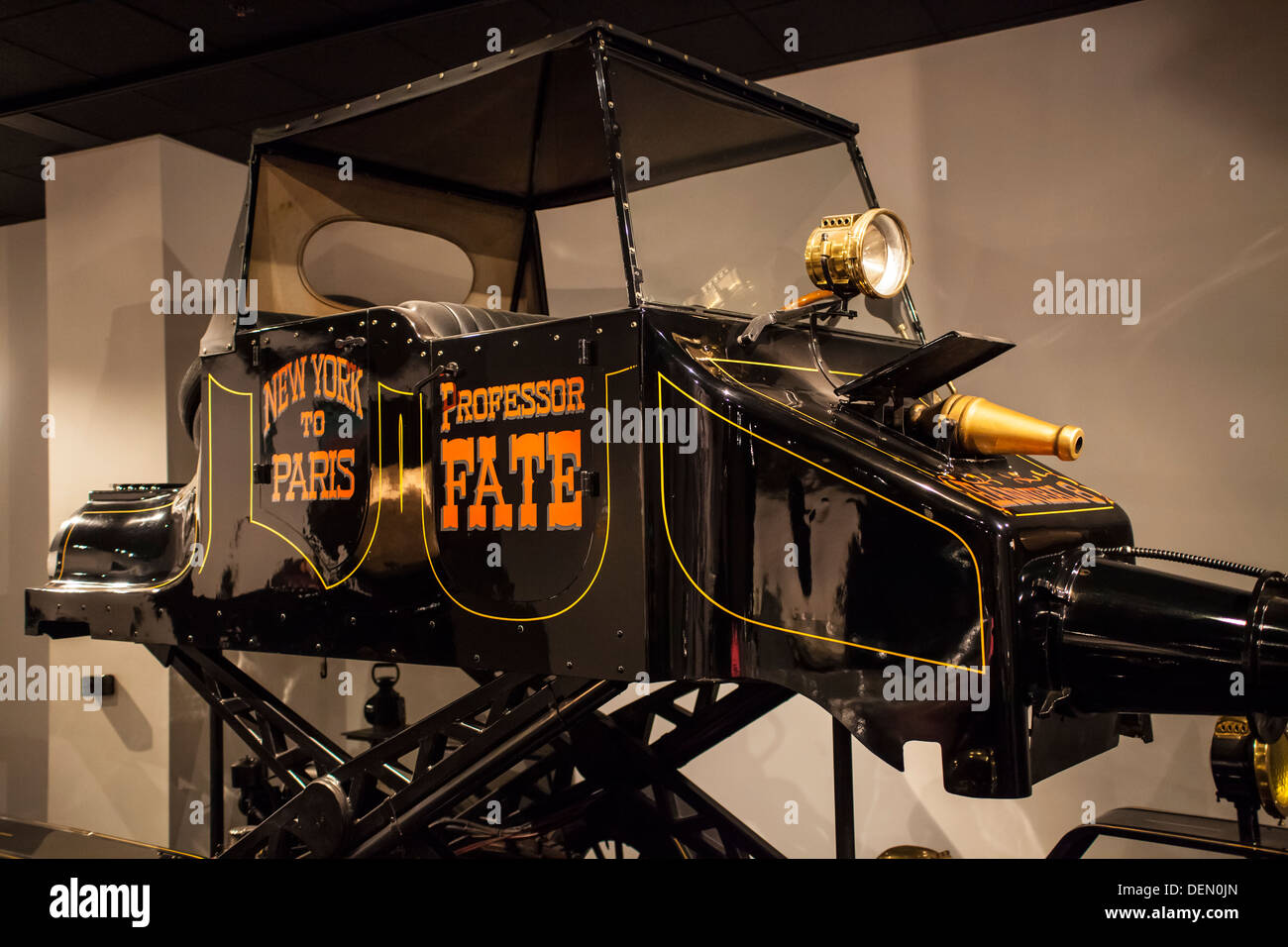 The great race 1965 hi-res stock photography and images - Alamy