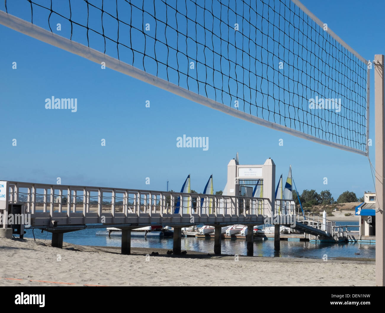 Pier jetty beach volleyball net hi-res stock photography and images - Alamy