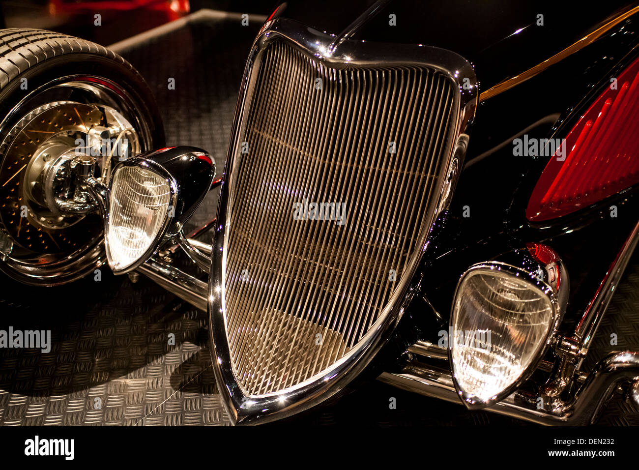 A Beautiful 1933 Ford called "Double Dozen" designed by Chris Ito at ...