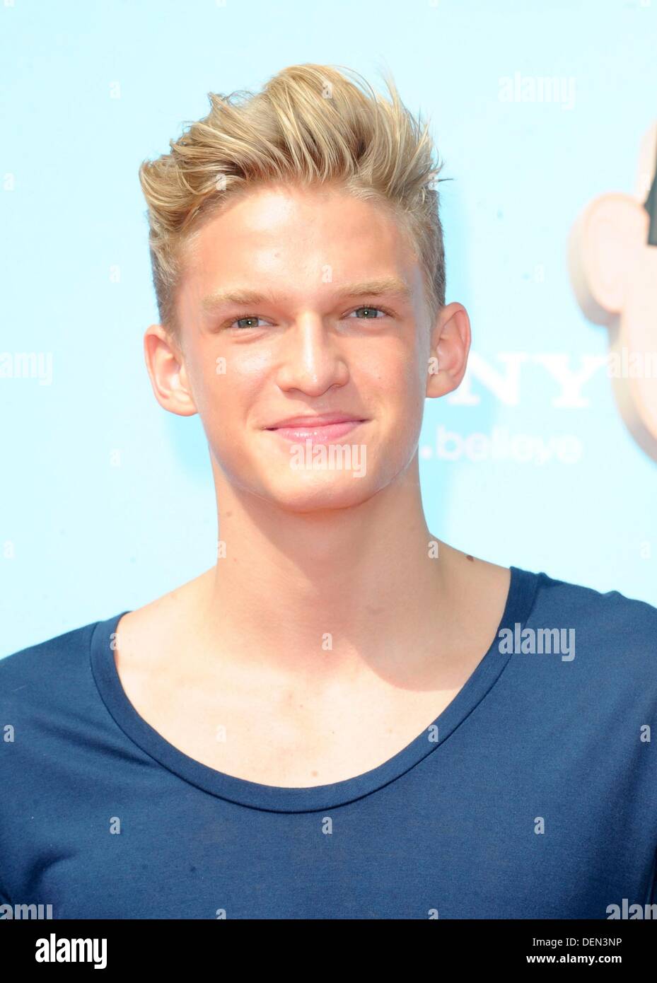Los Angeles, CA. 21st Sep, 2013. Cody Simpson at arrivals for CLOUDY ...