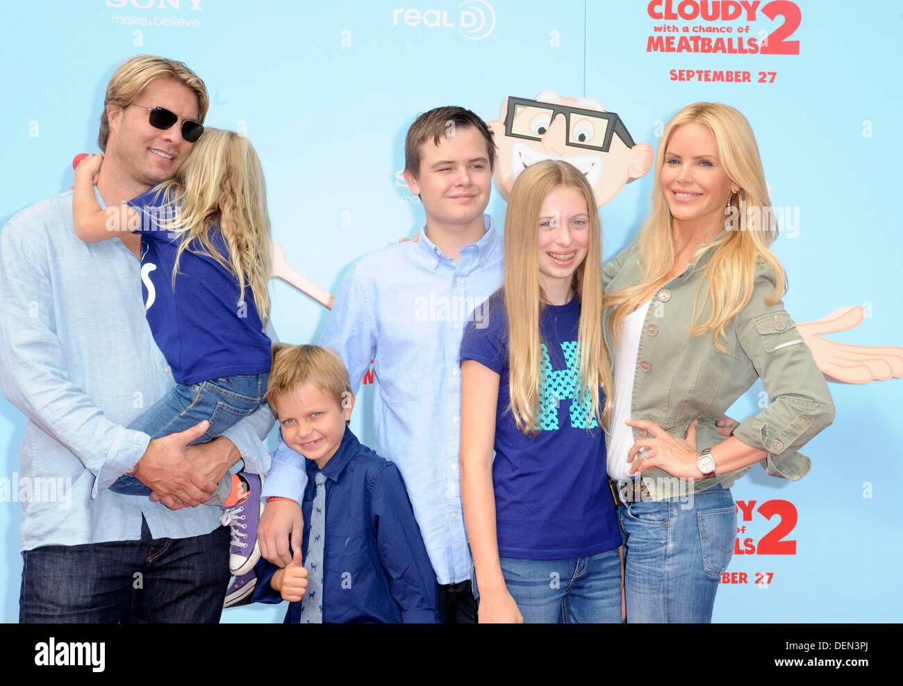 Los Angeles, CA. 21st Sep, 2013. Gena Lee Nolin, family at arrivals for ...