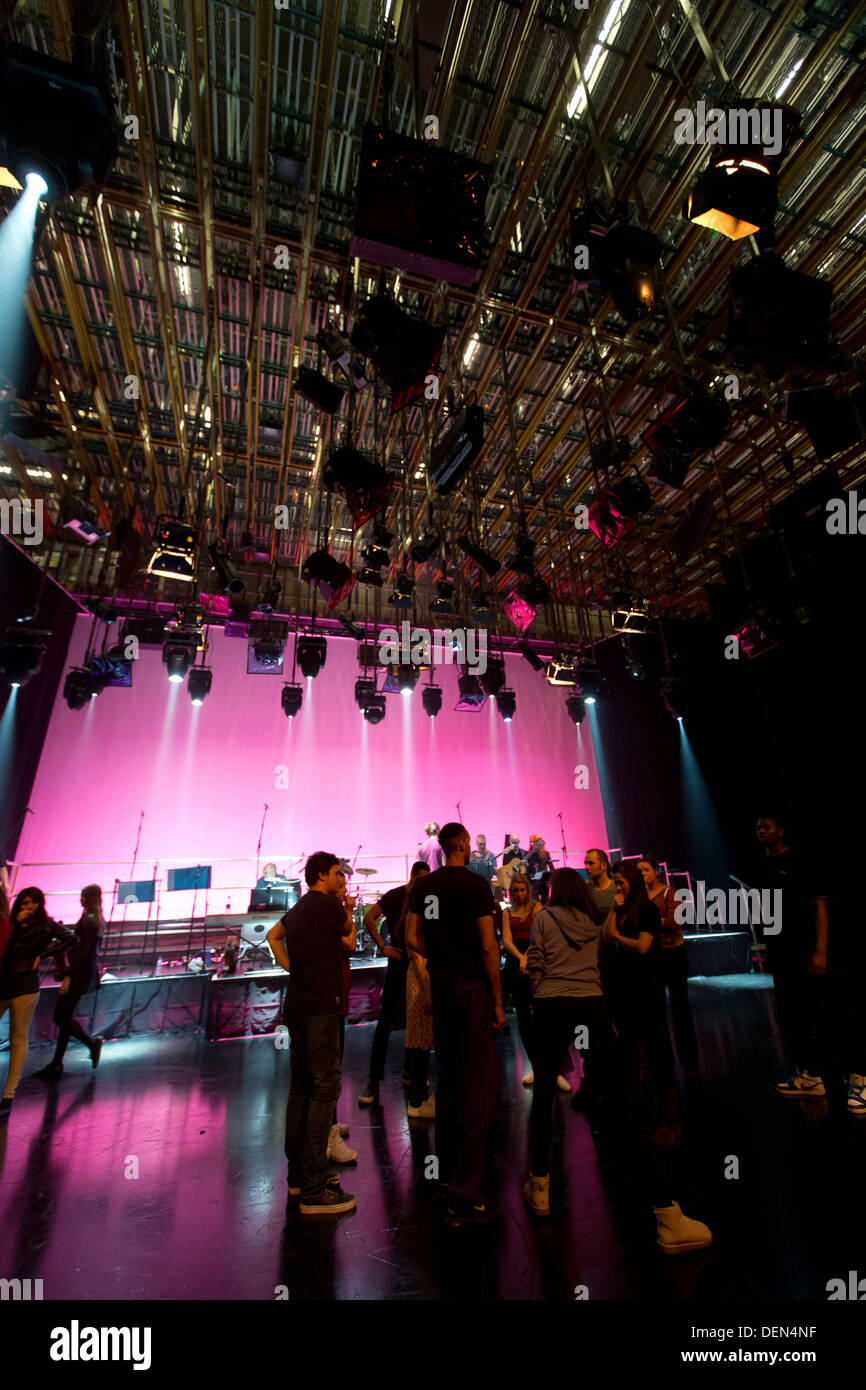 Itv studios set hi-res stock photography and images - Alamy