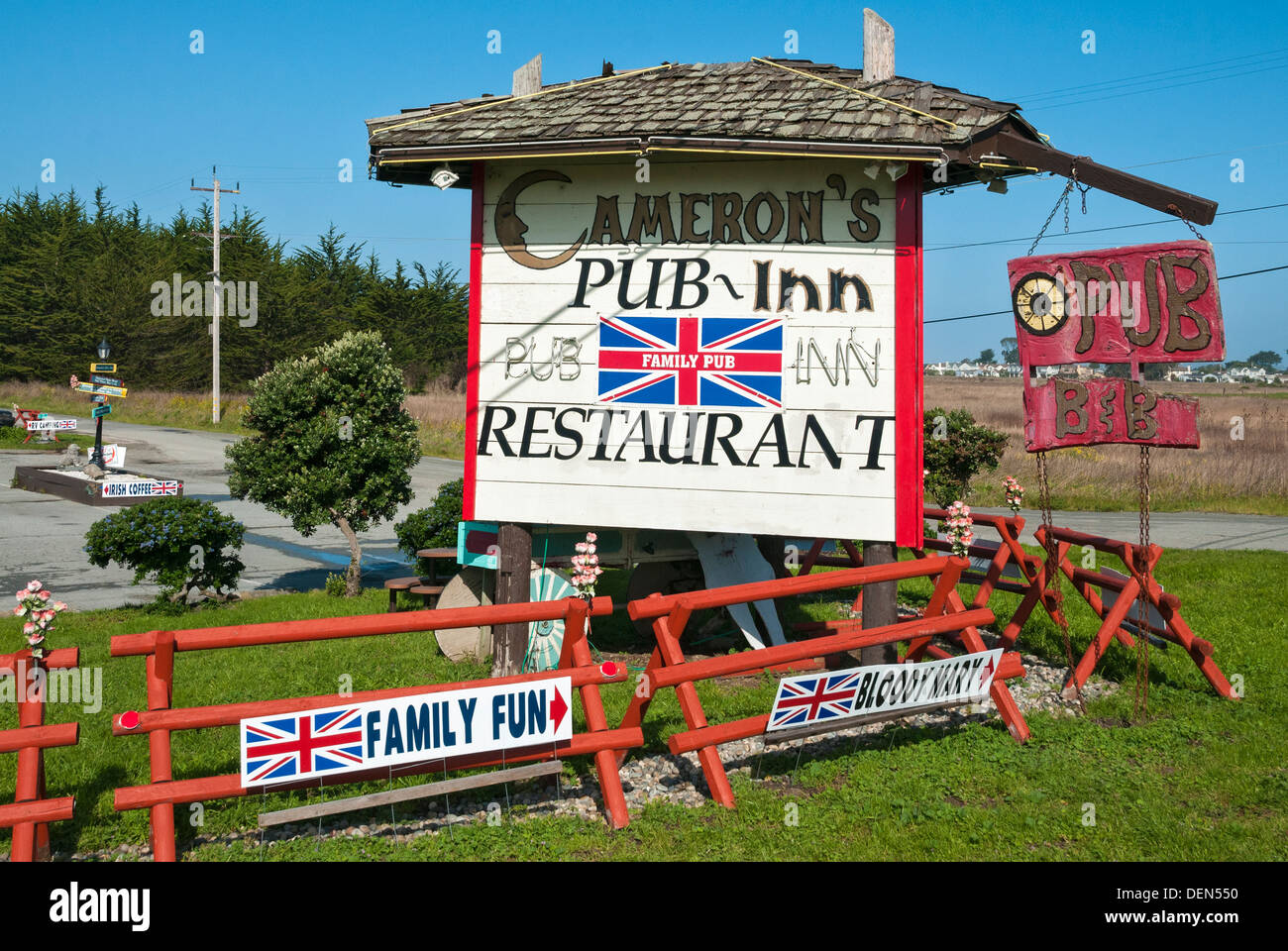 California, Half Moon Bay, Cameron's Pub Inn Restaurant B&B Stock Photo ...