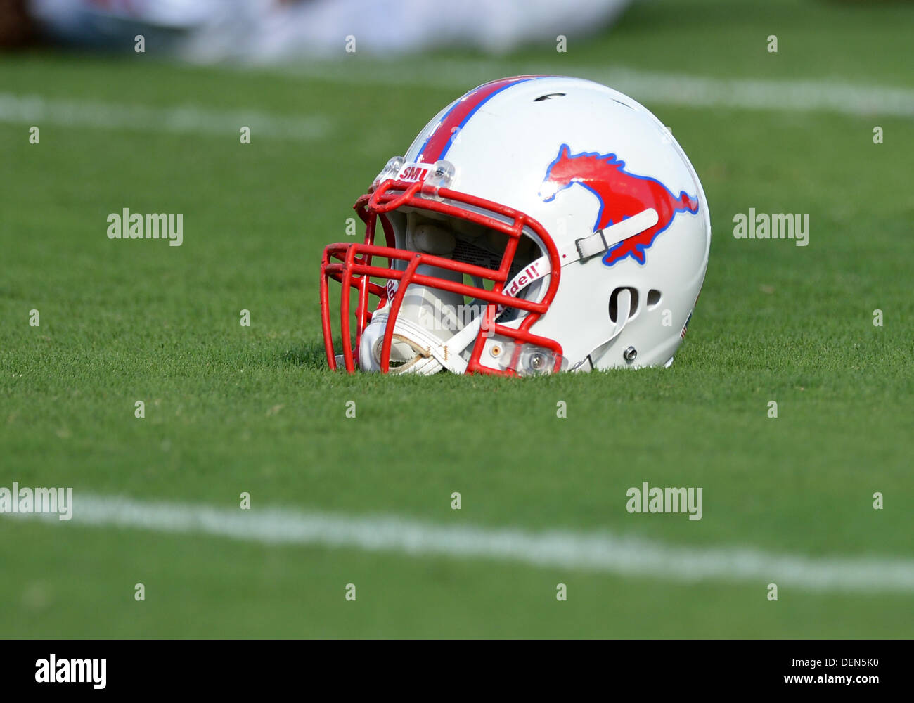 Southern methodist university mustangs hi-res stock photography and ...