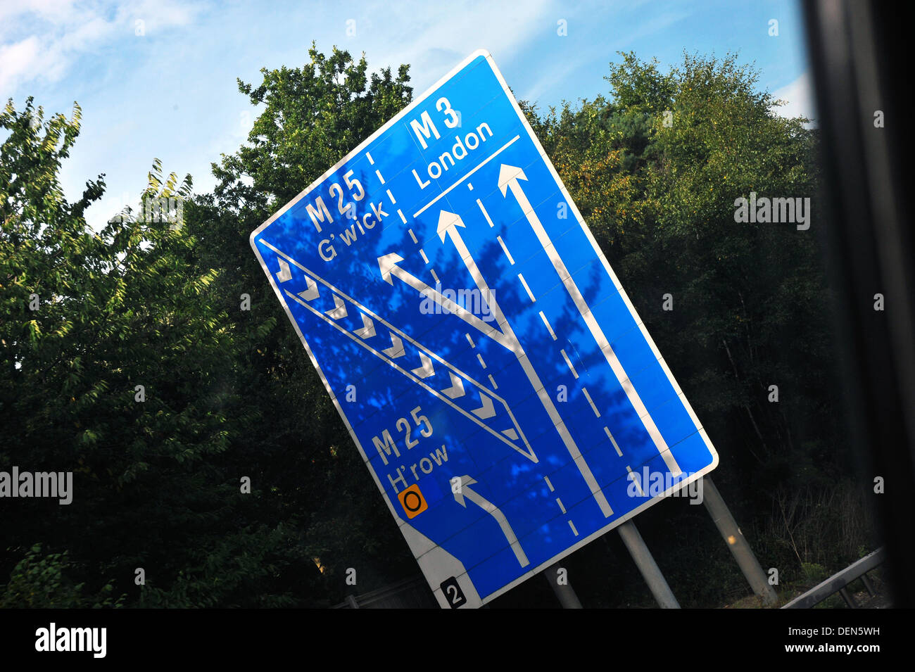 A British road sign directing traffic to Gatwick and Heathrow airports ...