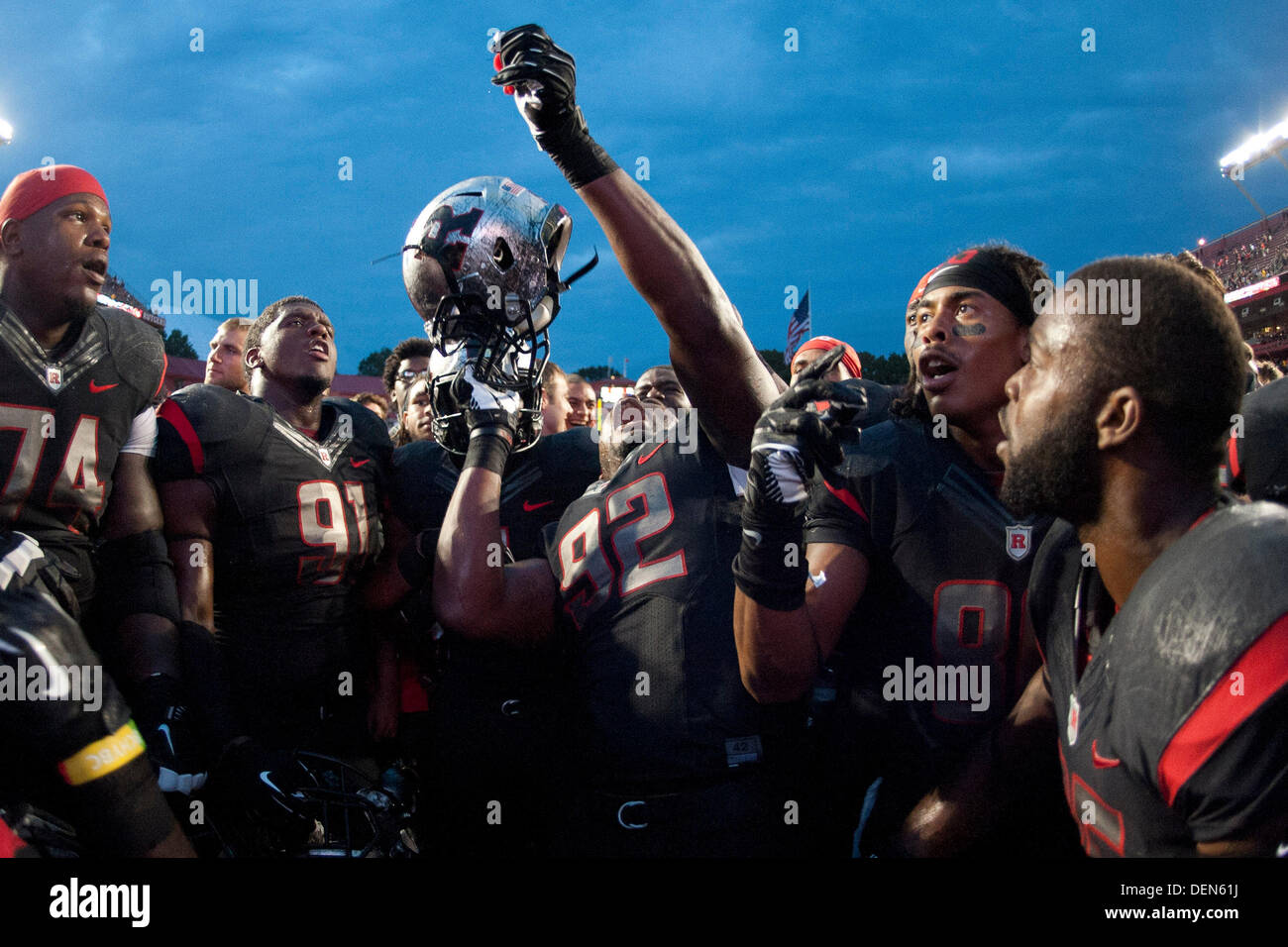Rutgers scarlet knights helmet hi-res stock photography and images - Alamy