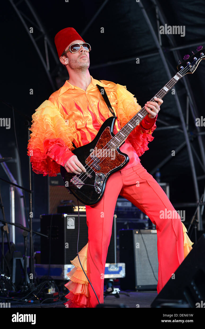 The bikini beach band hi-res stock photography and images - Alamy