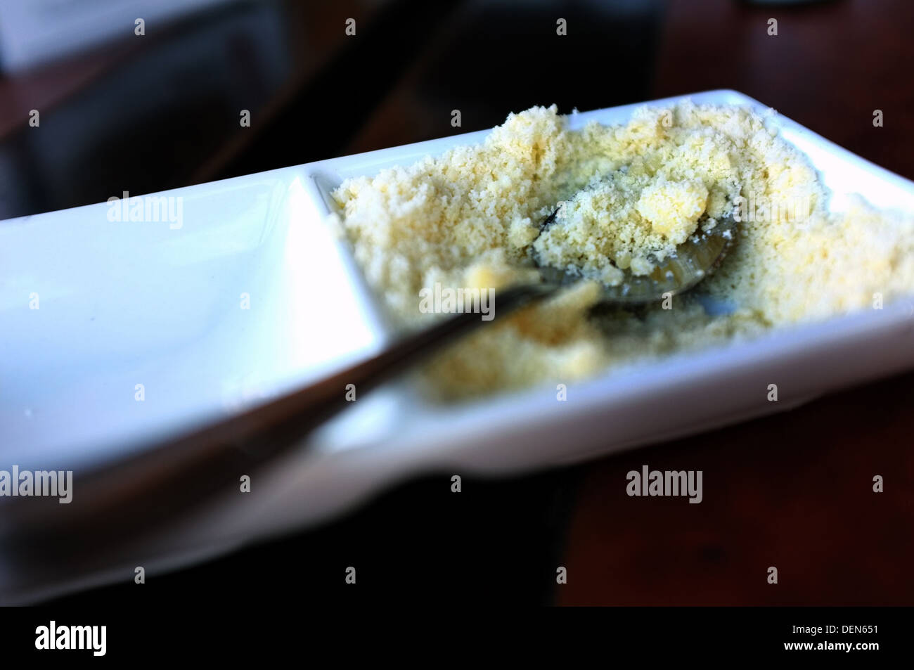 Italian tableware hi-res stock photography and images - Alamy