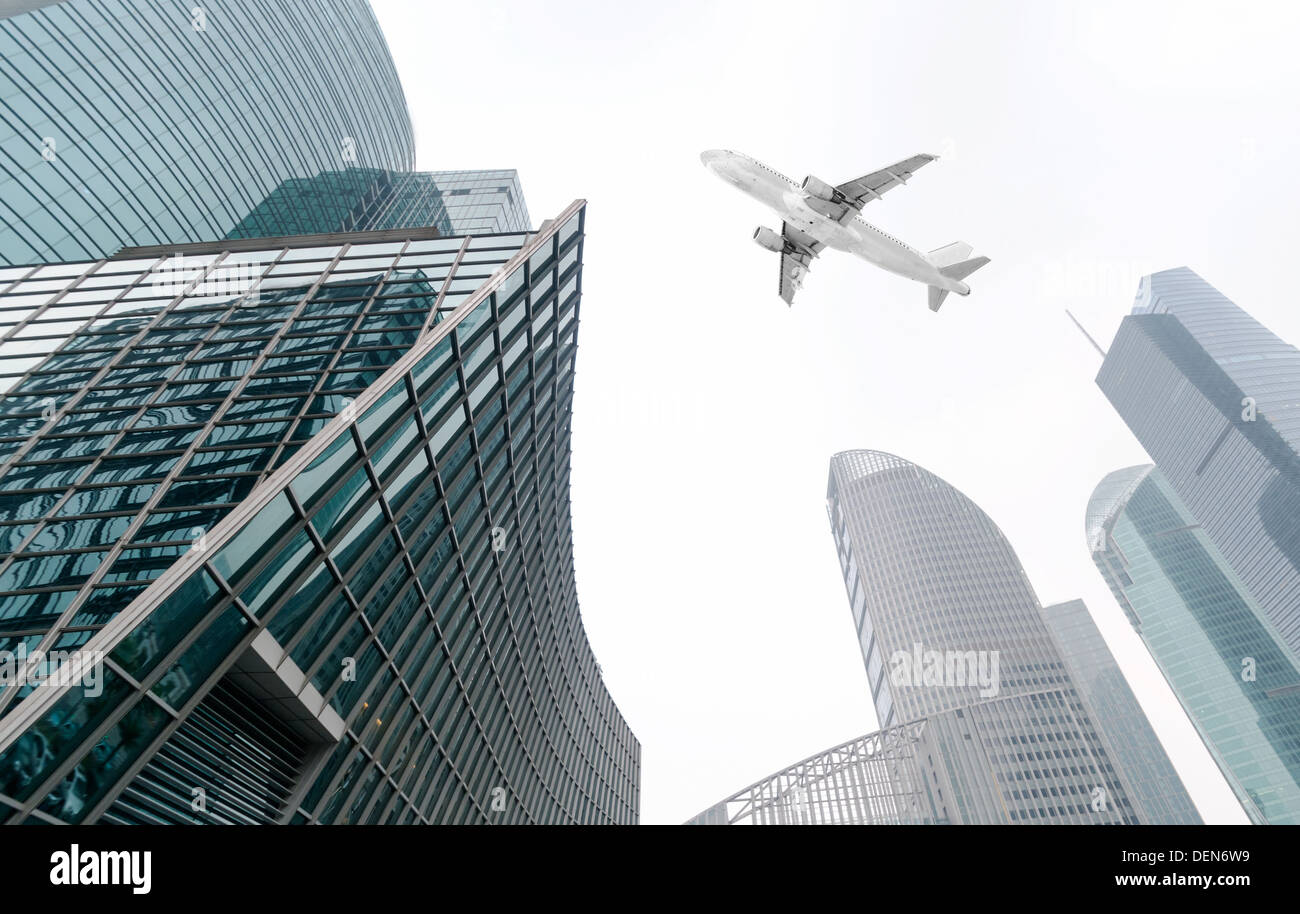 Airplane city scene background hi-res stock photography and images - Alamy