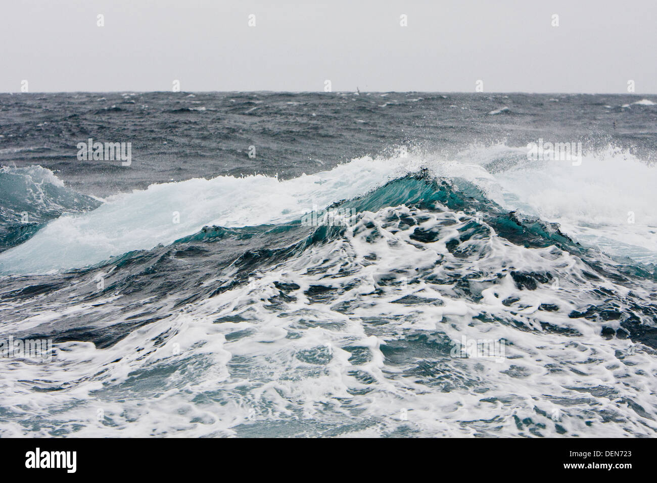 Drake passage storm hi-res stock photography and images - Alamy