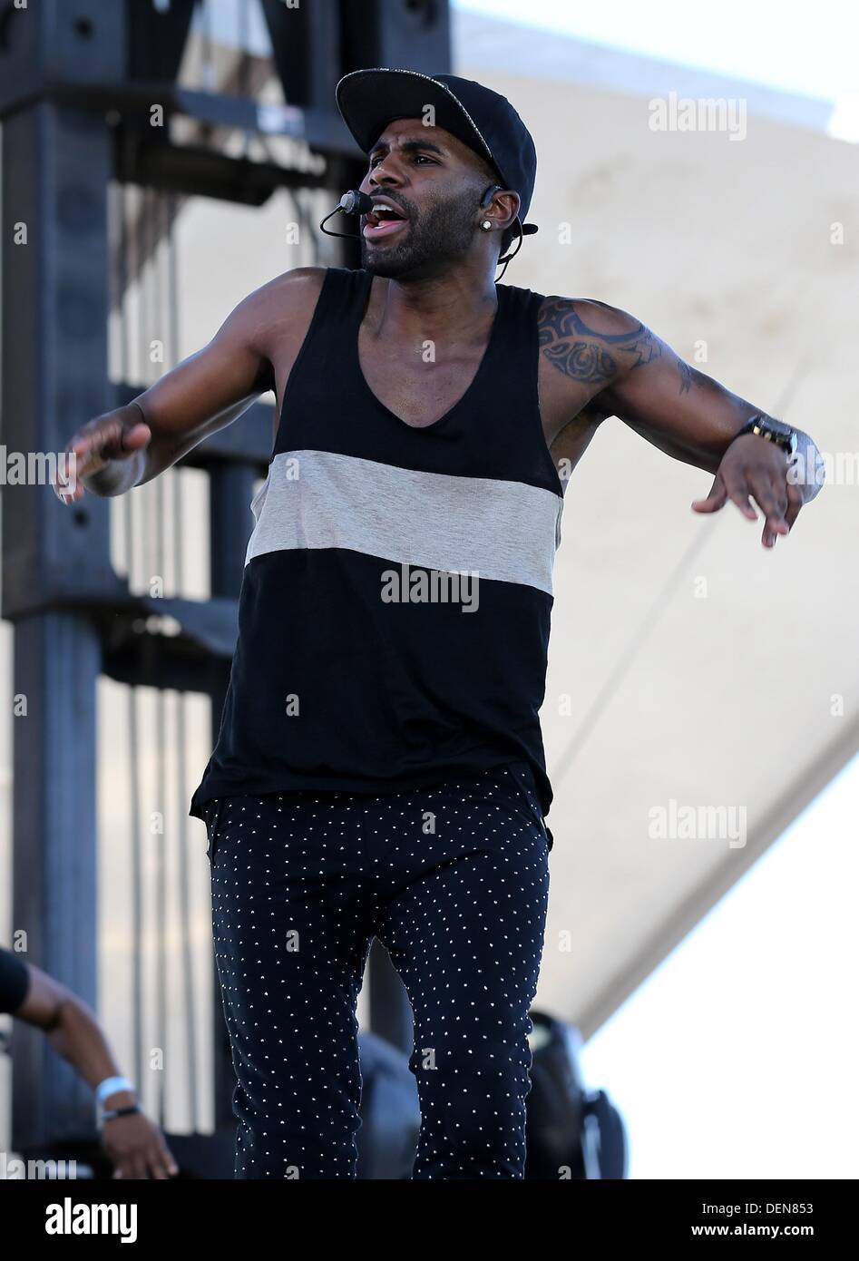 Las Vegas, NV. 21st Sep, 2013. Jason Derulo in attendance for ...
