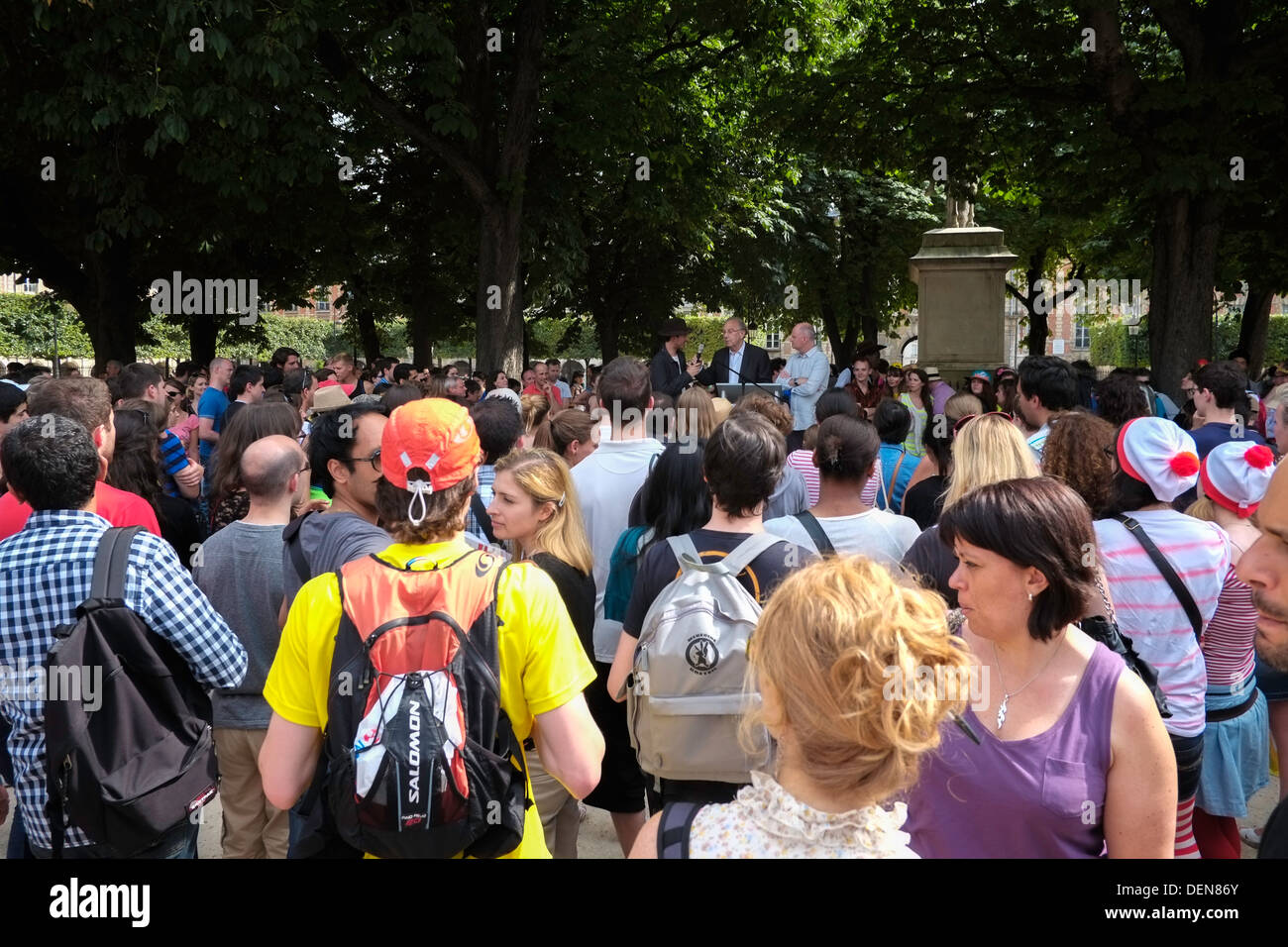 Prize giving ceremony at the 2013 Paris Treasure Hunt, Place des Vosges ...