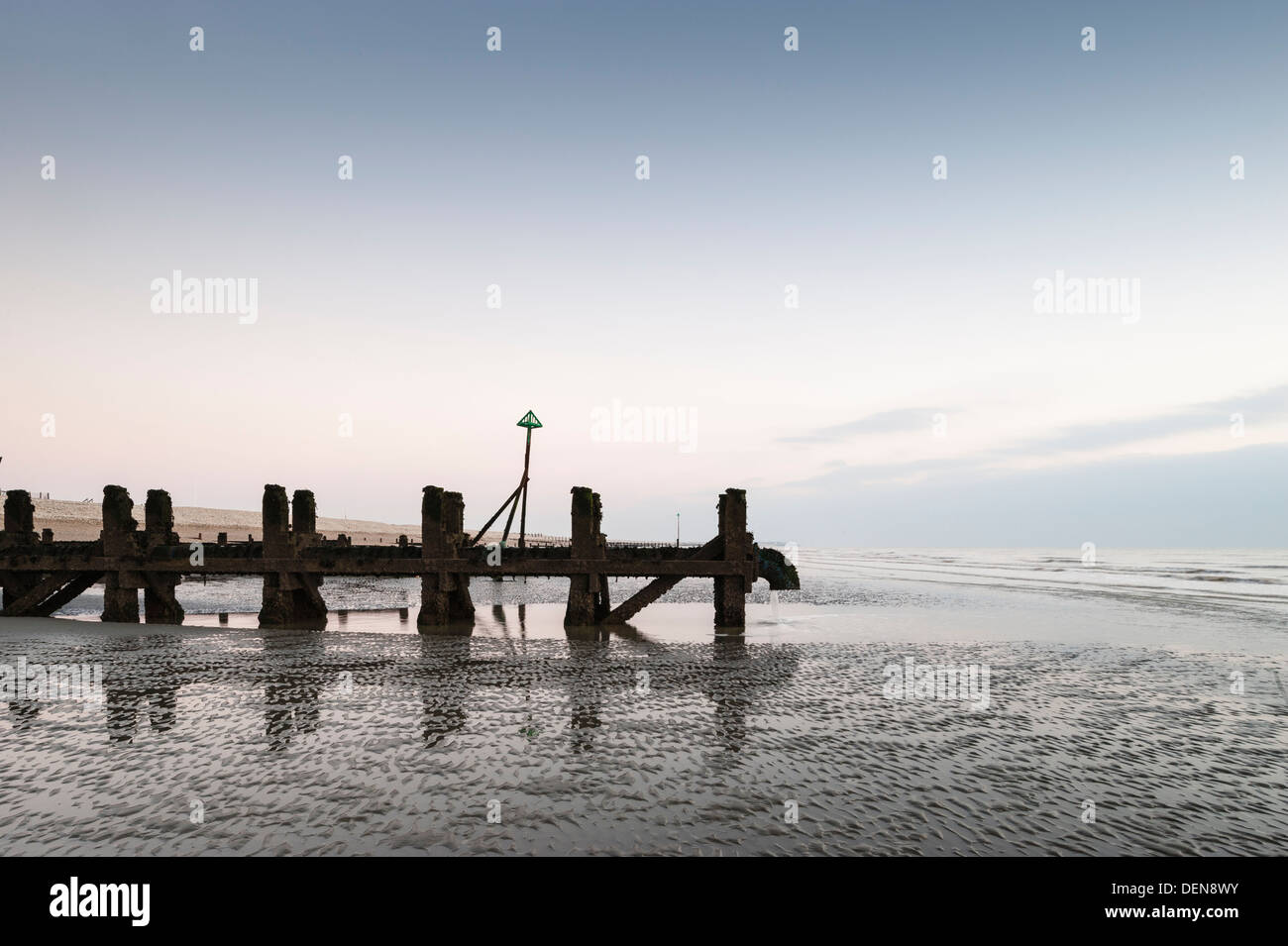Bracklesham Bay Beach High Resolution Stock Photography and Images - Alamy