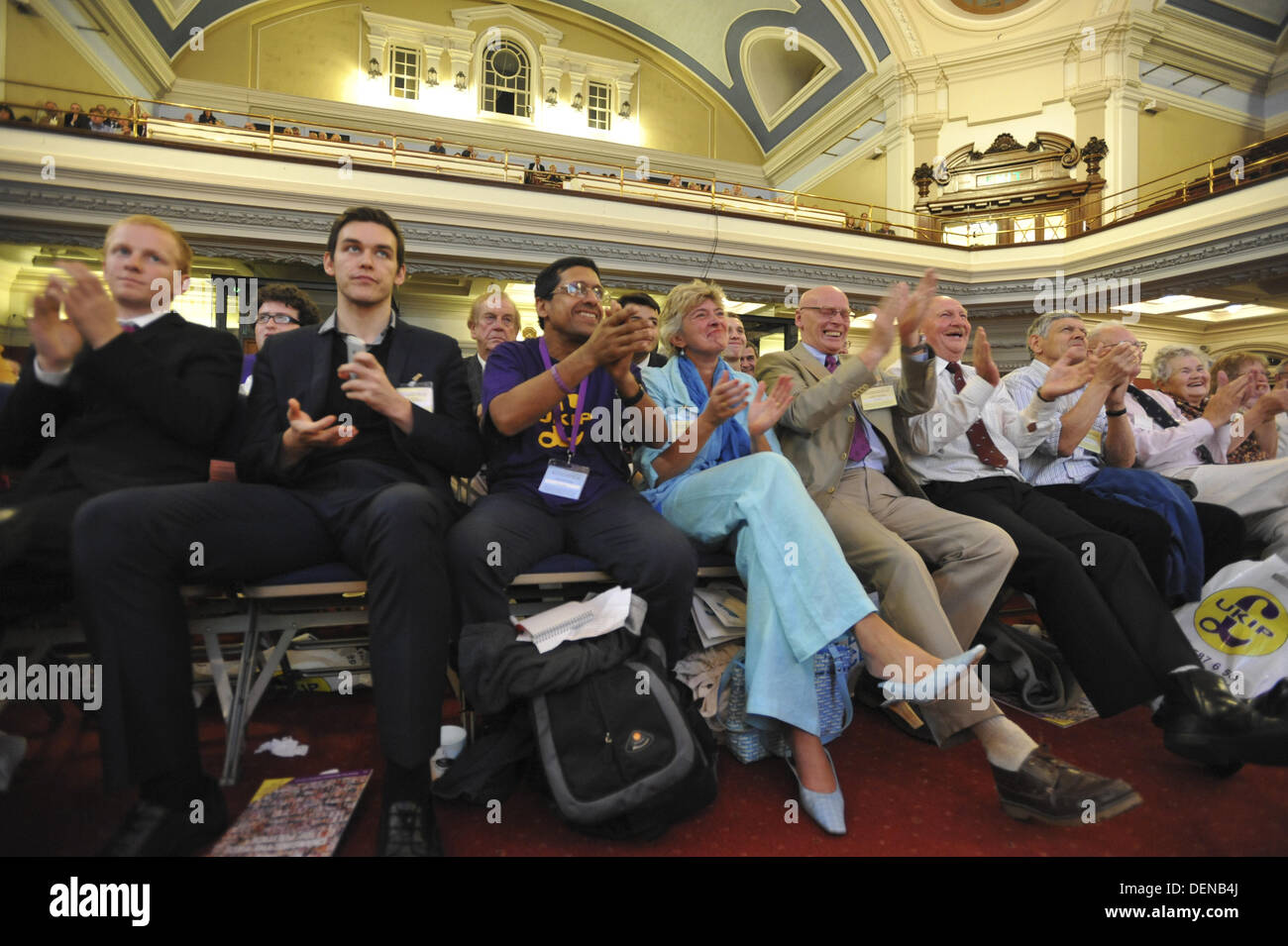 London, UK. 21st Sep, 2013. UKIP members enthusiastically clapping ...