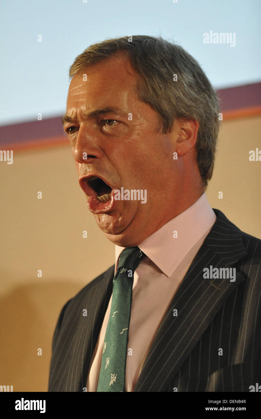 London, UK. 21st Sep, 2013. Nigel Farage MEP enthusiastically joining ...