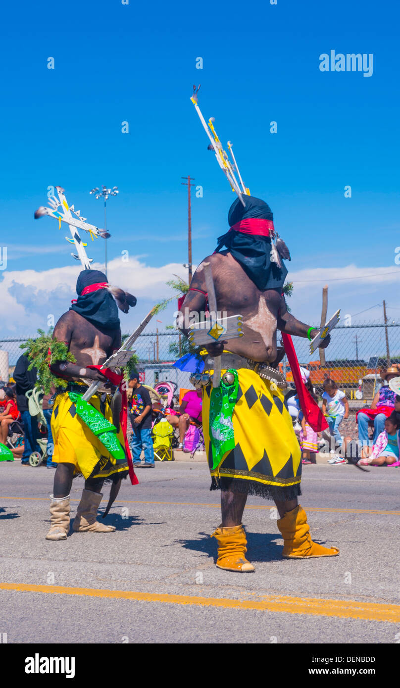 Apache dancers hi-res stock photography and images - Alamy