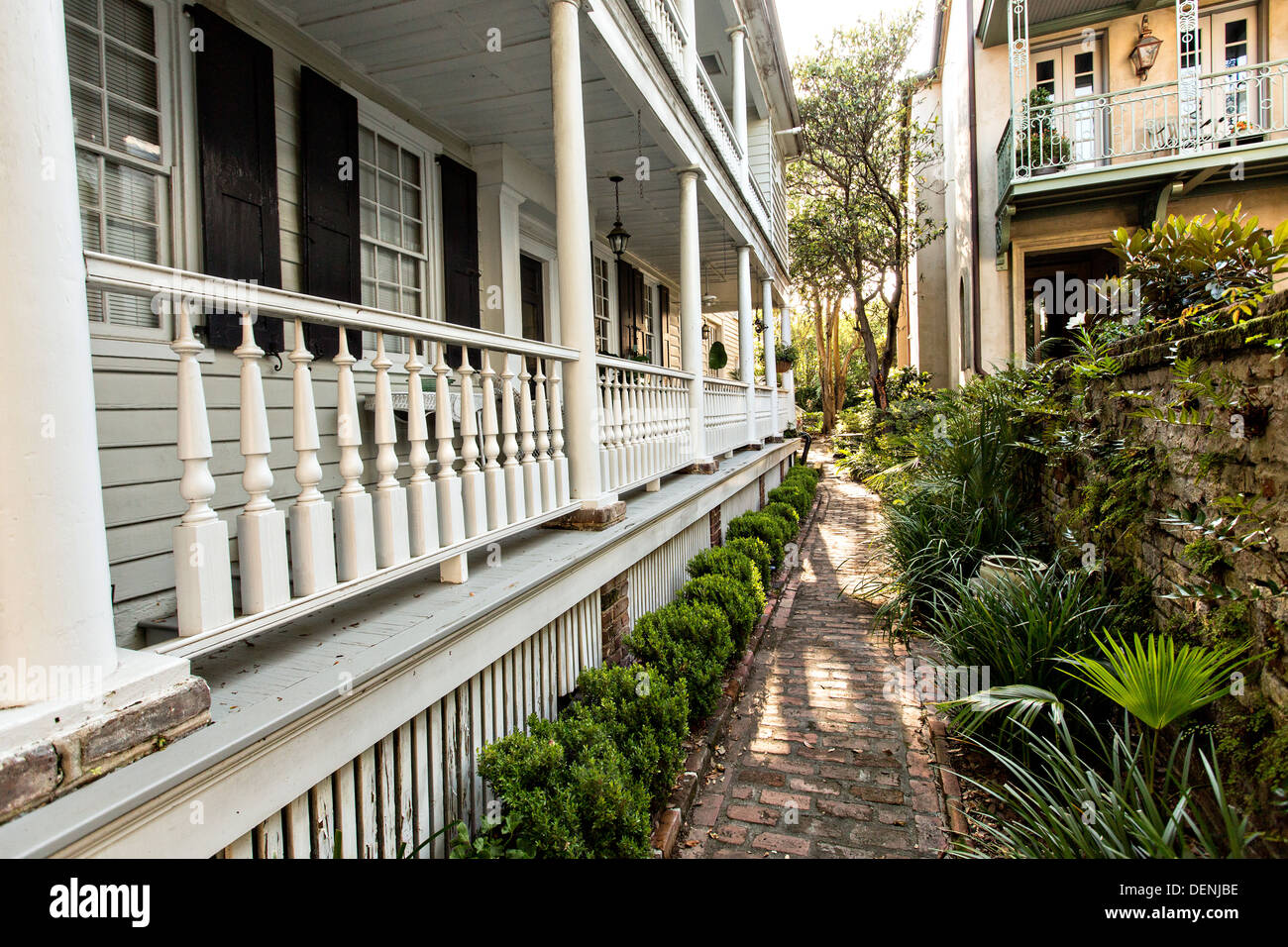 Historic home walkway and Piazza side porch on Church Street in ...