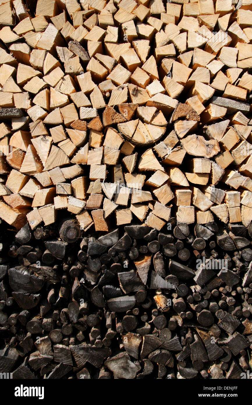 Stack of chopped firewood Stock Photo - Alamy