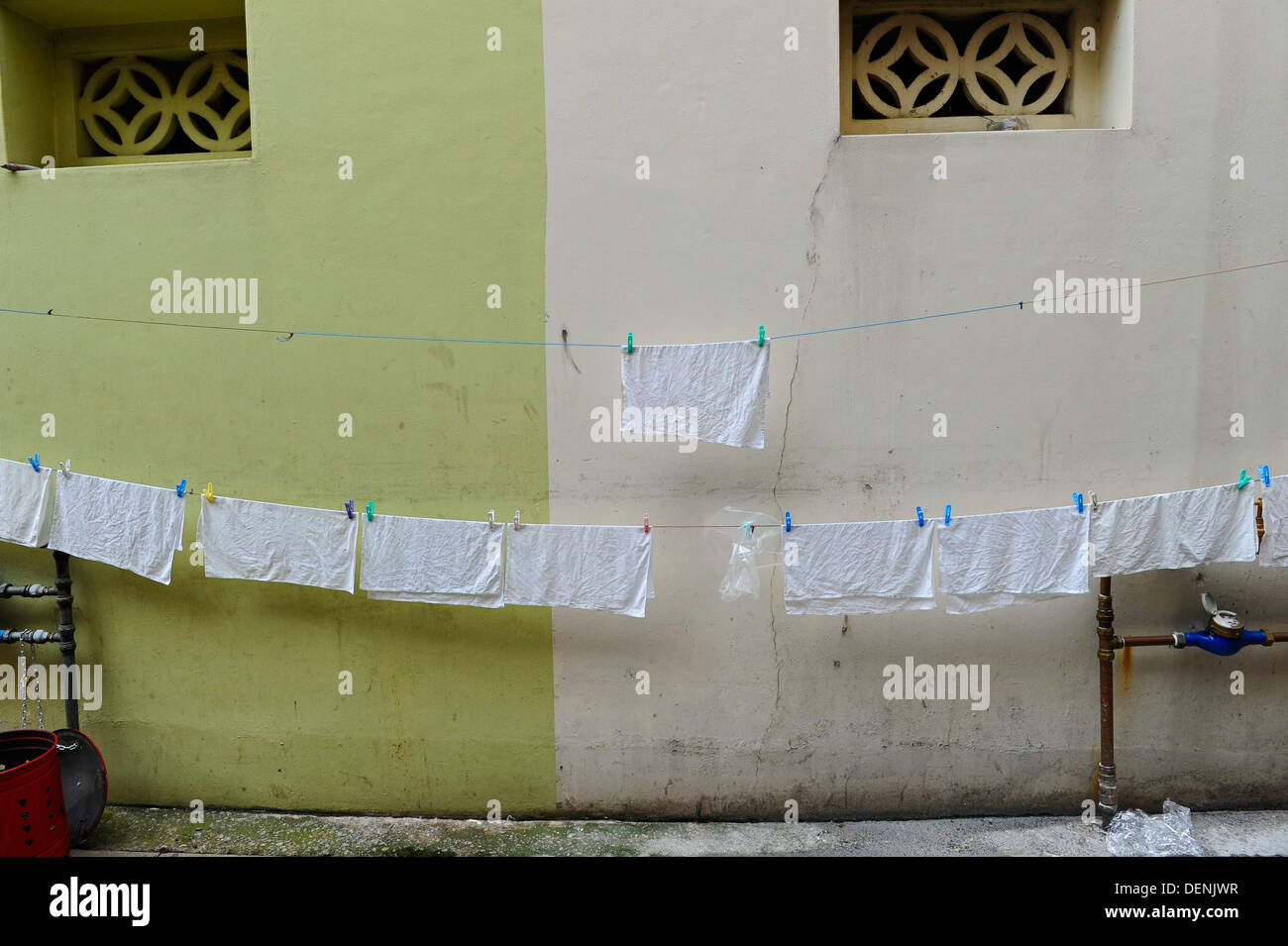 Hanging of a rope hi-res stock photography and images - Alamy