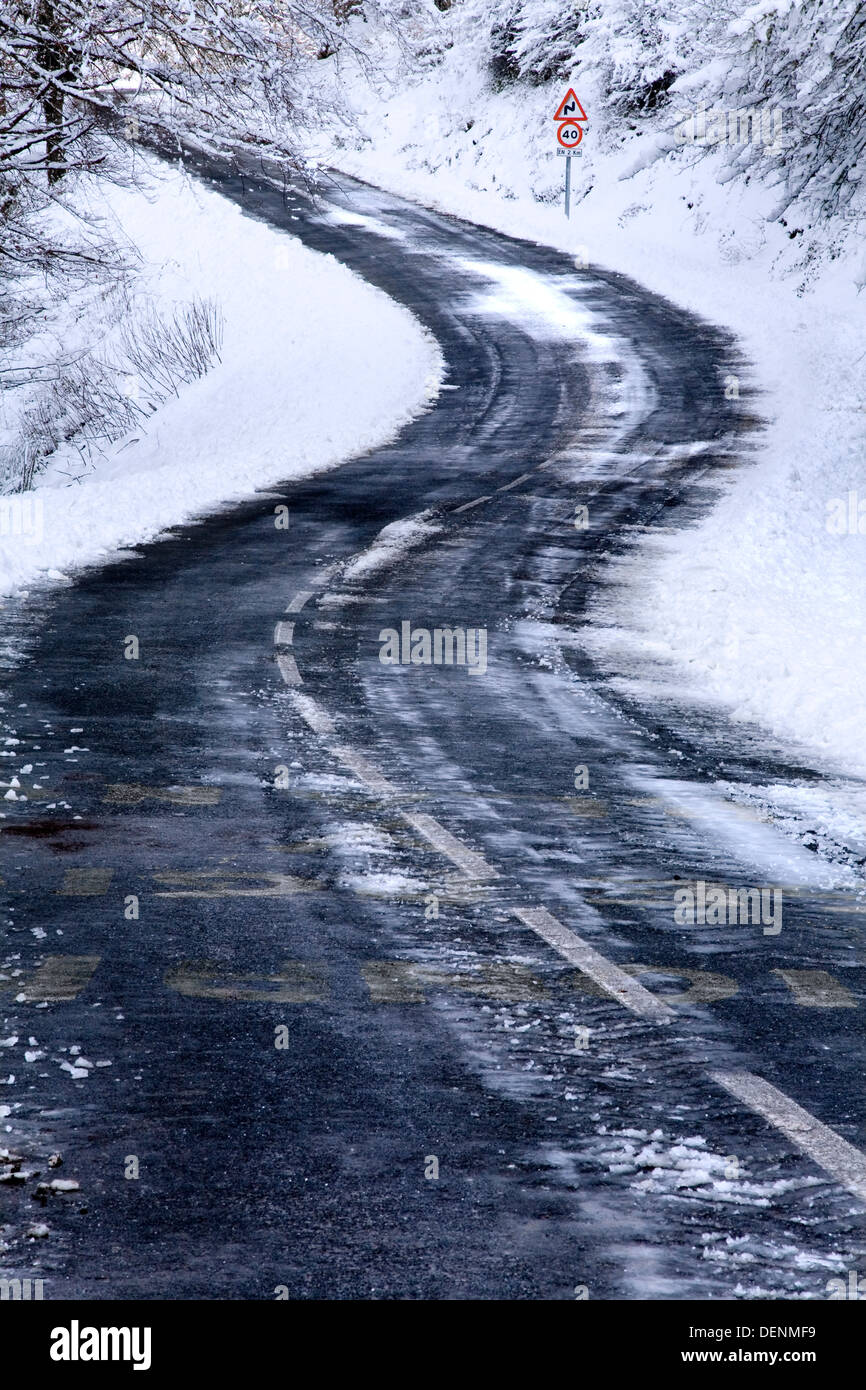 Covered with icy hi-res stock photography and images - Alamy
