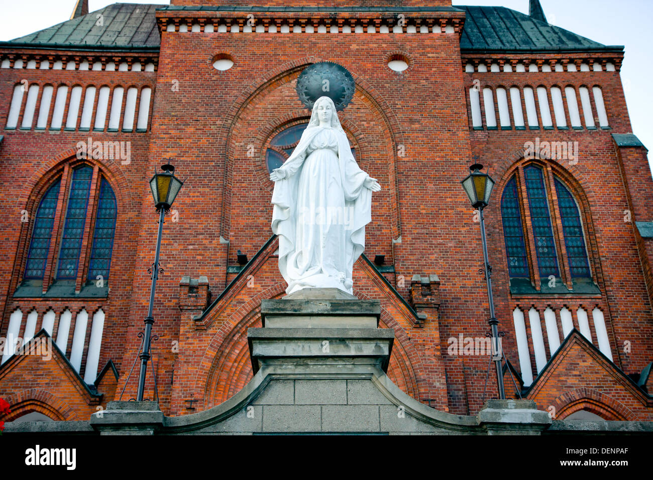 White Virgin Mary statue by the Church of the Immaculate Conception in Pruszkow Stock Photo - Alamy