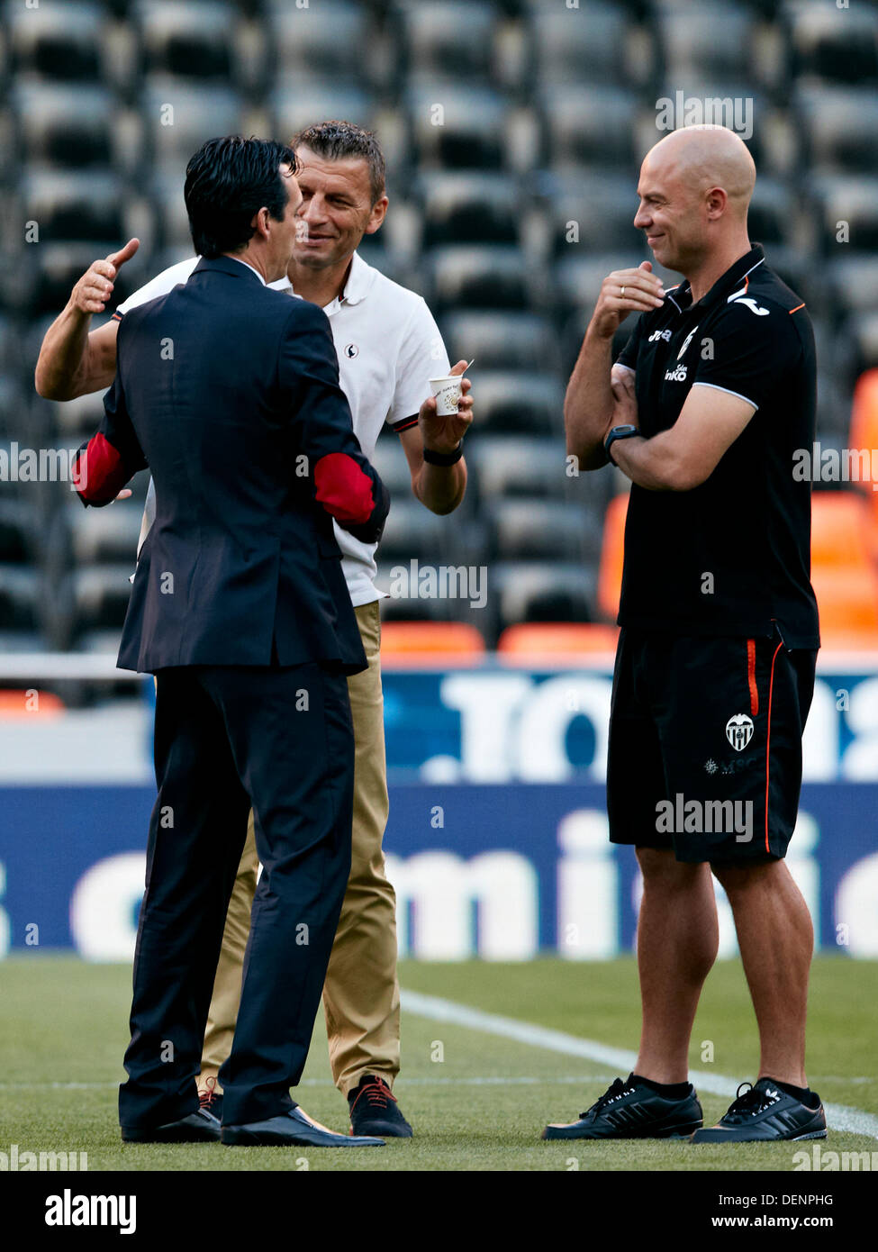 First assistant coach hi-res stock photography and images - Alamy