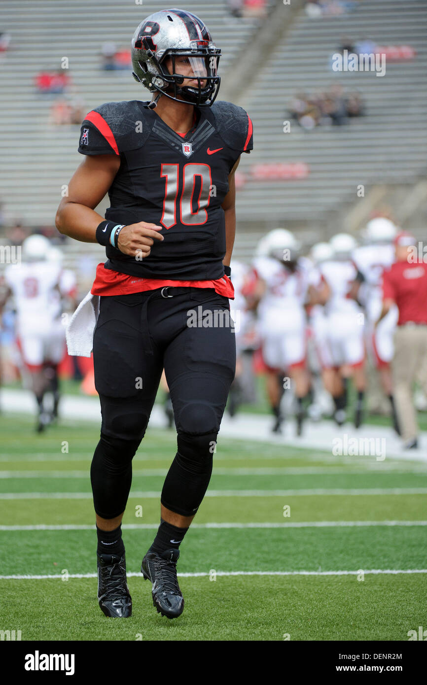 Rutgers scarlet knights quarterback gary nova 10 hi-res stock ...