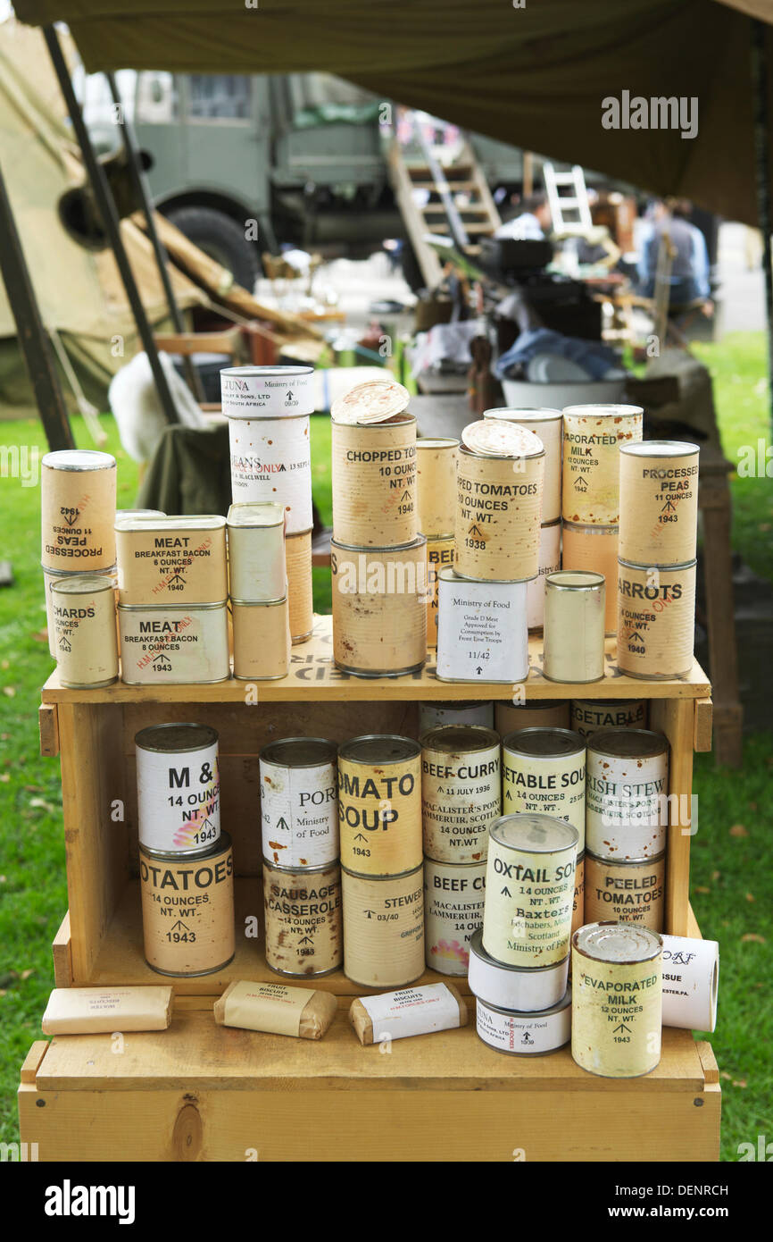 Tined food 1940s hi-res stock photography and images - Alamy