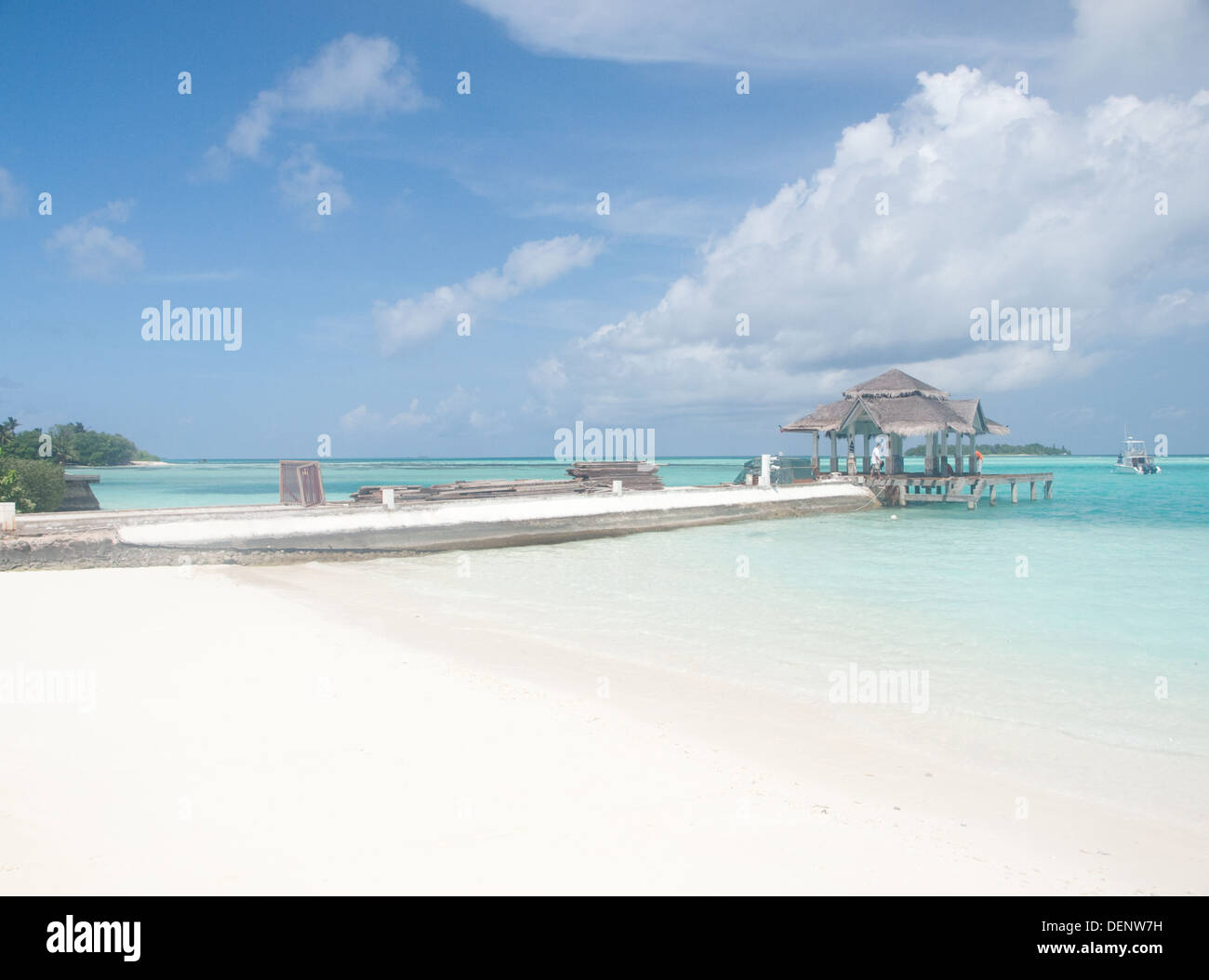 Luxury maldives hi-res stock photography and images - Alamy