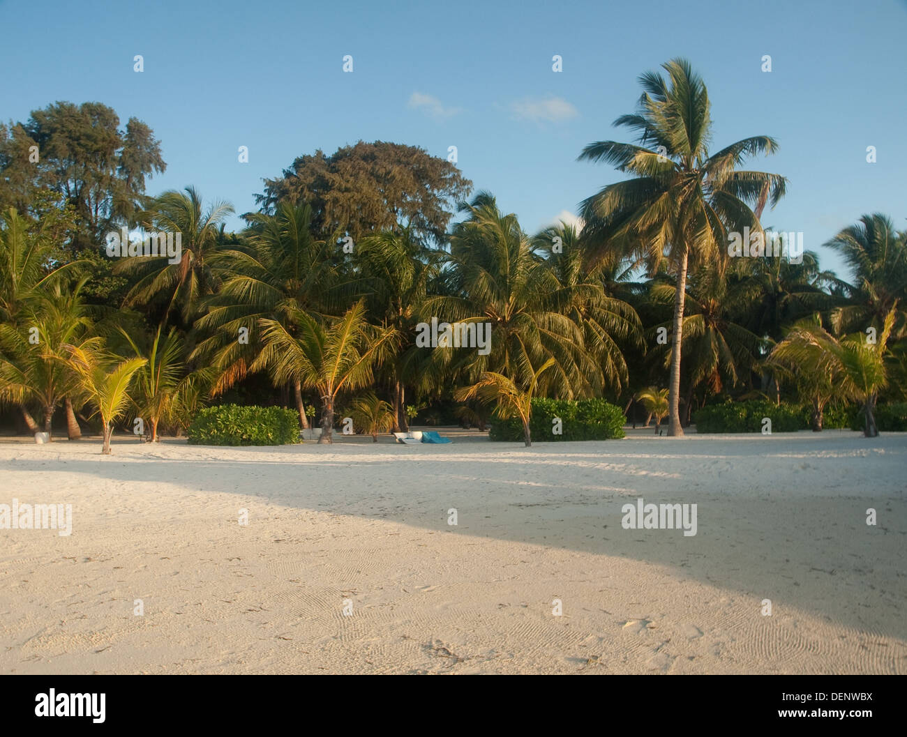Luxury beach holiday honeymoon Maldives Stock Photo - Alamy