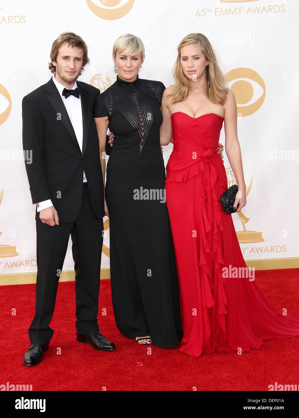 Los Angeles, CA. 22nd Sep, 2013. Dylan Penn, Robin Wright, Hopper Penn ...