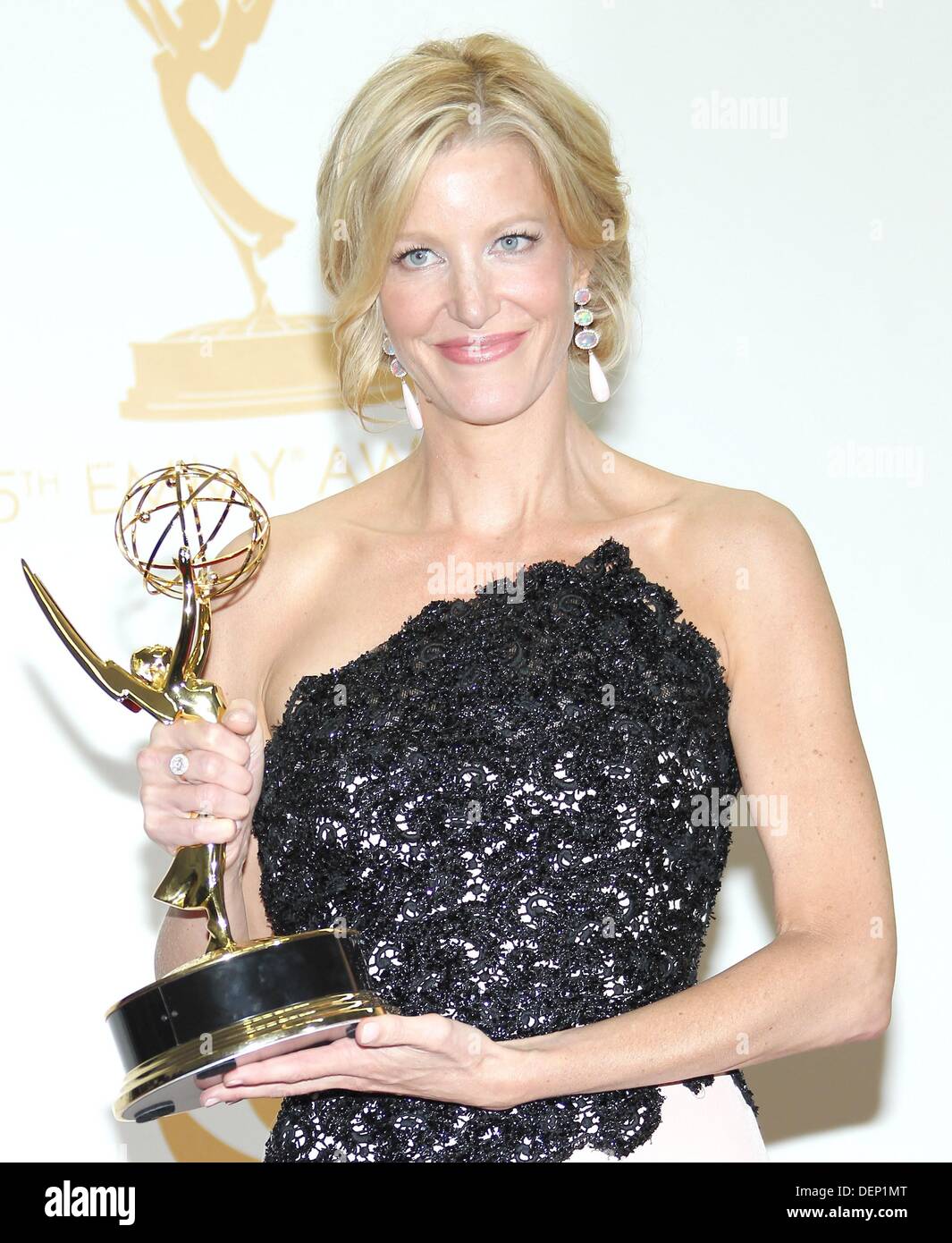 Los Angeles, CA. 22nd Sep, 2013. Anna Gunn, Outstanding Supporting ...