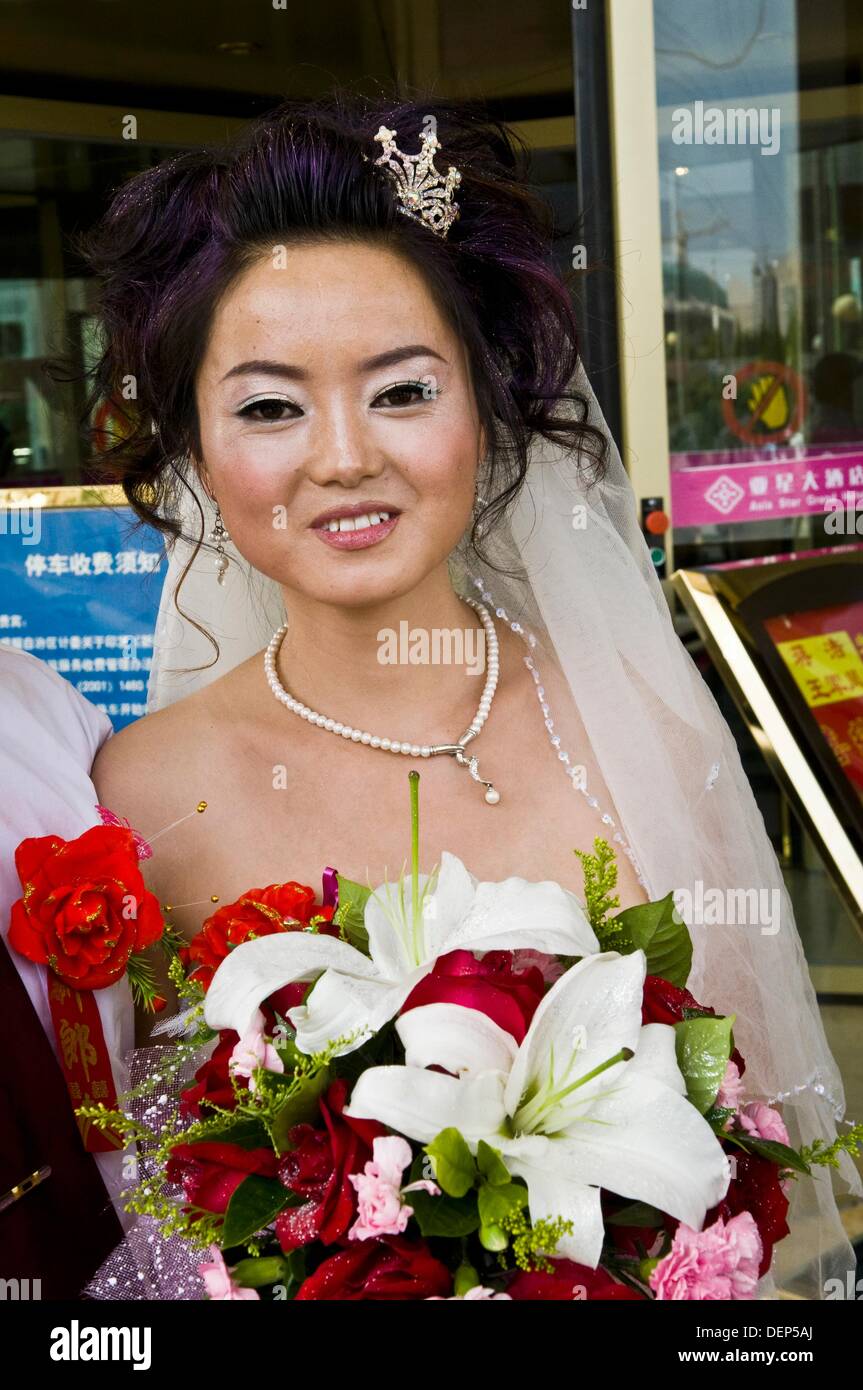 Bride of the world hi-res stock photography and images - Alamy