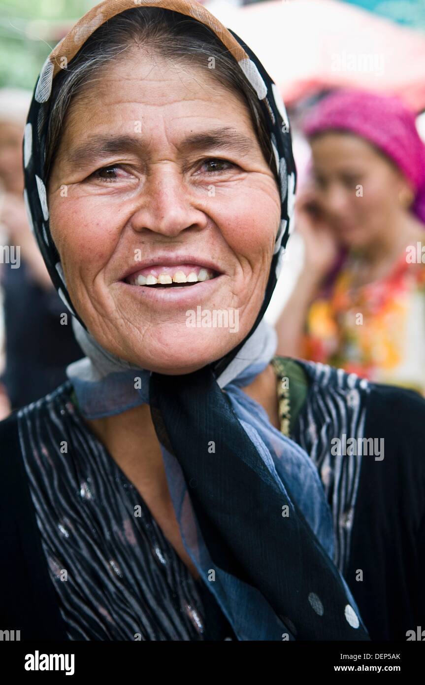 Portrait uighur woman hi-res stock photography and images - Alamy