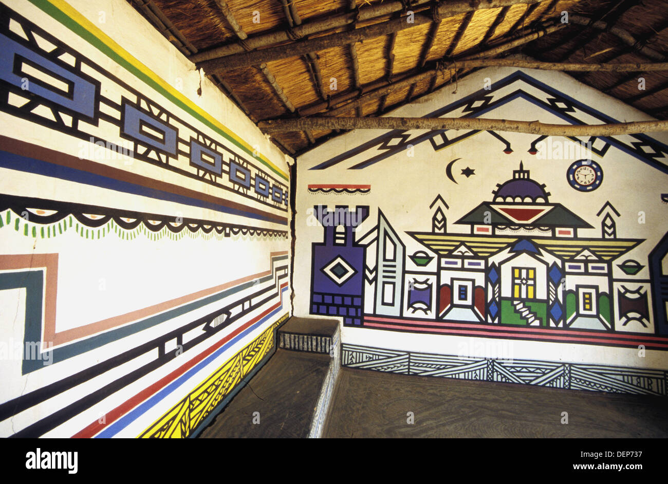 Ndebele Hut High Resolution Stock Photography and Images - Alamy