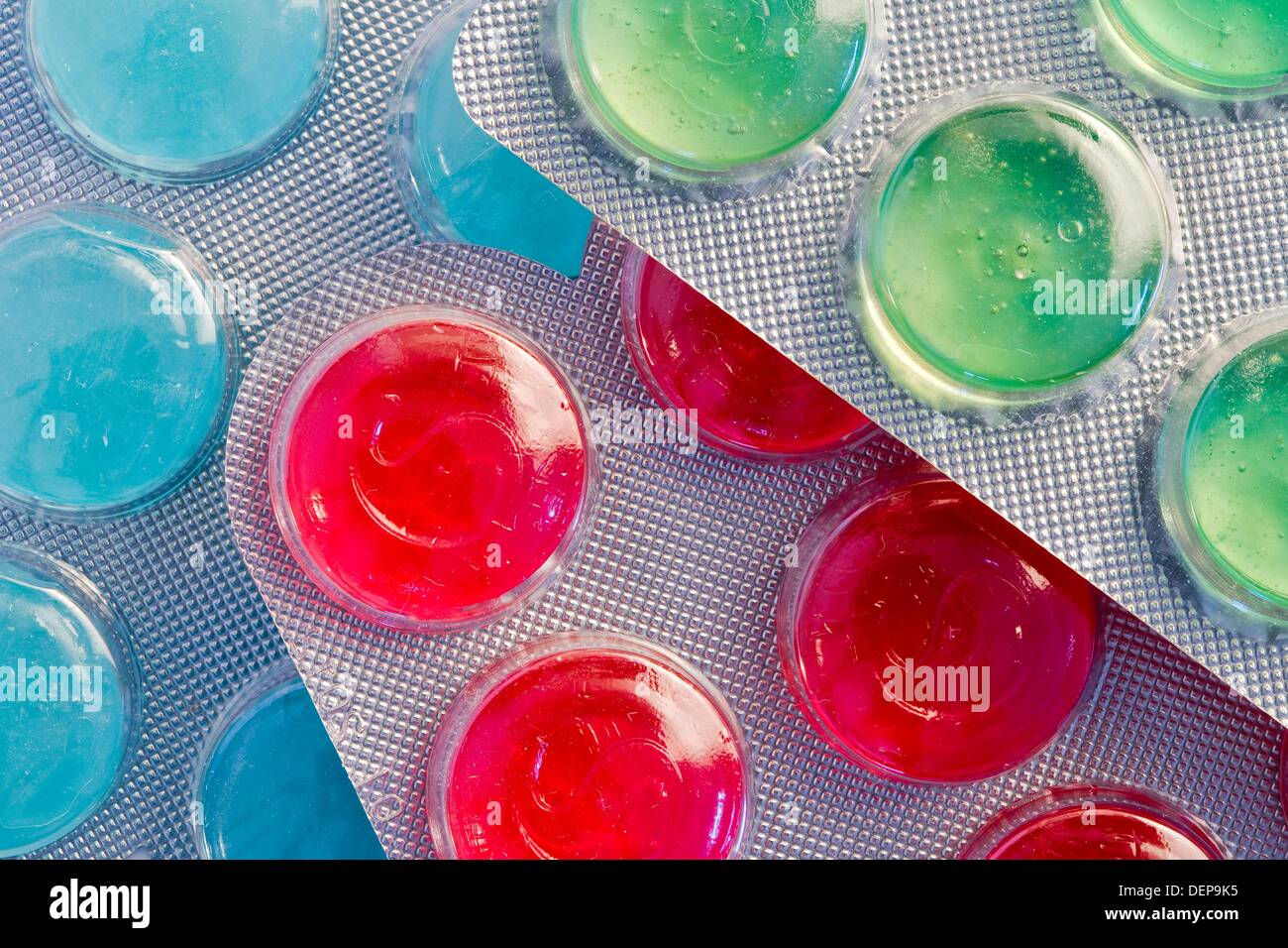 Throat lozenges close up hi-res stock photography and images - Alamy