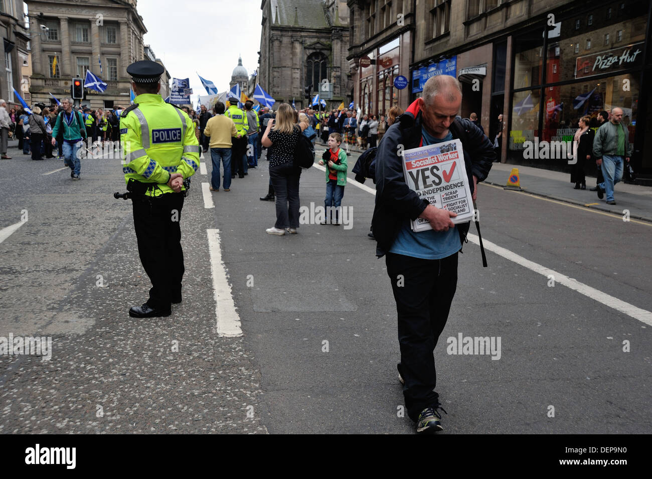 Scottish Pro-independence march Stock Photo - Alamy