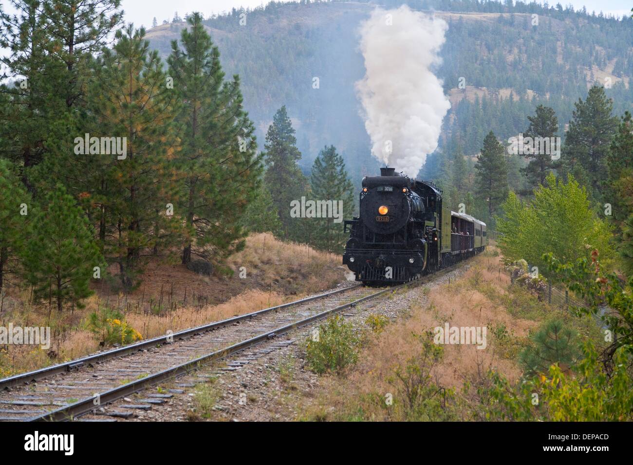 Steam kettle hi-res stock photography and images - Alamy