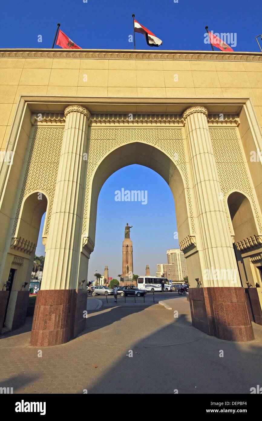 Cairo opera square High Resolution Stock Photography and Images - Alamy