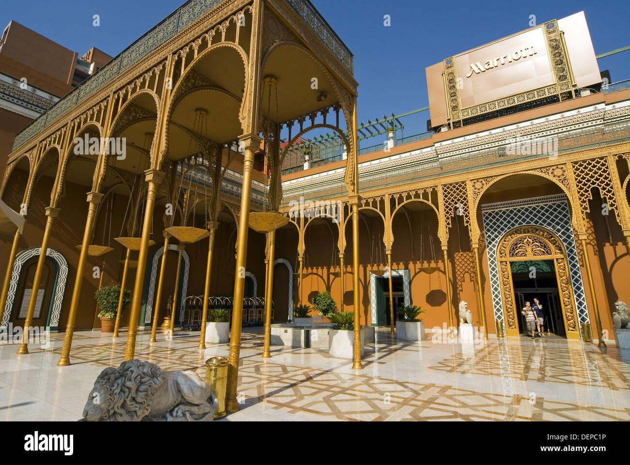 Marriott Cairo Hotel High Resolution Stock Photography and Images - Alamy