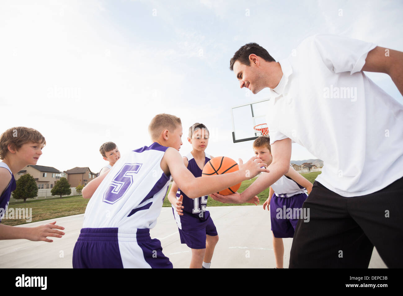Playing team hi-res stock photography and images - Alamy